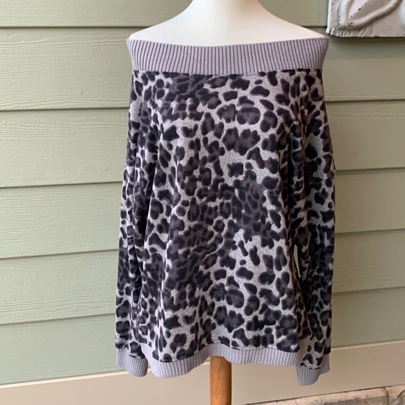 easel | Tops | Easel Off Shoulder Sweatshirt | Poshmark